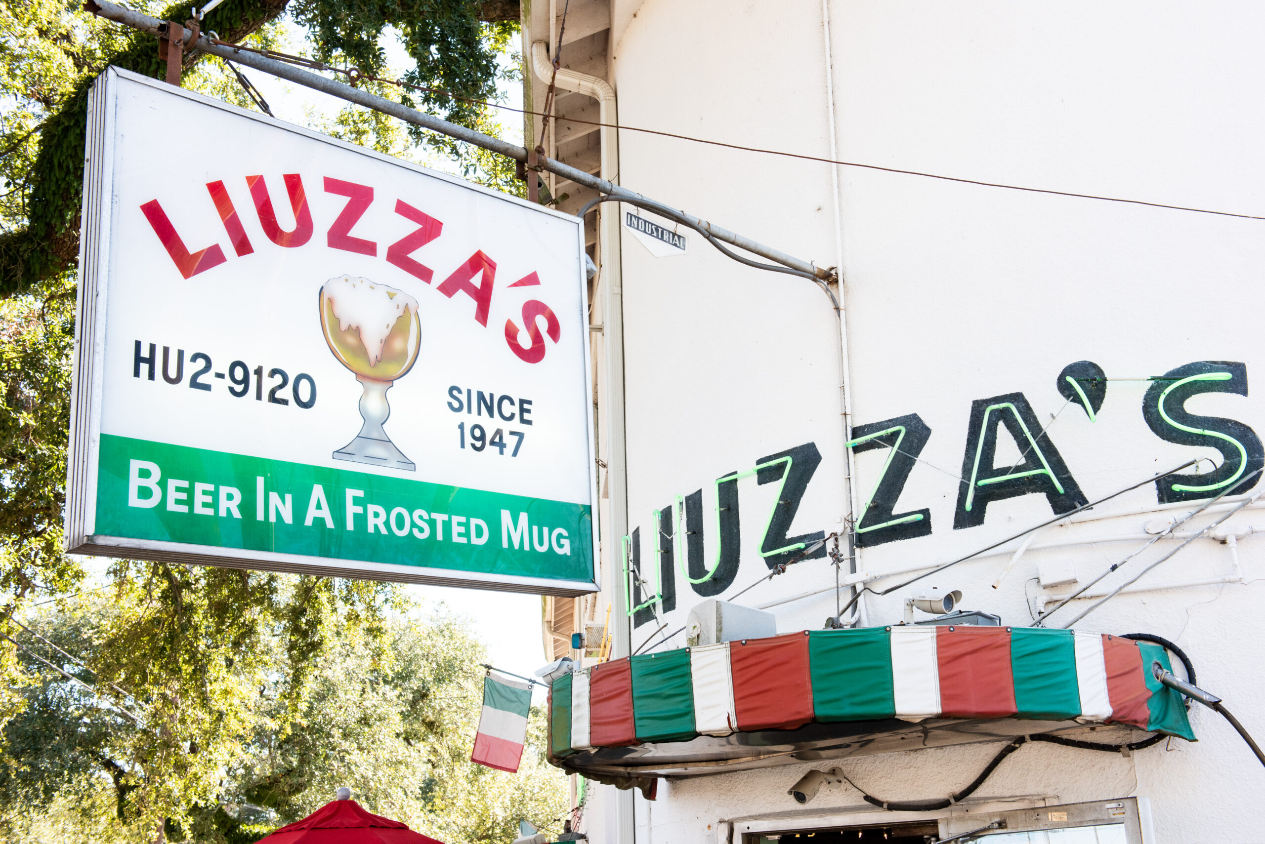 Liuzza’s on Bienville, Where Red Beans Meet Cajun Smoked Meat :: post ...